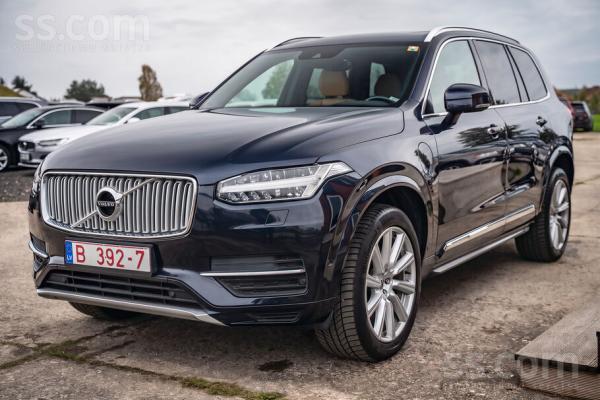 Volvo XC90 2017 in Riga on AUTOMOTO.COM.LV Blue Volvo XC90 2017 in Riga, with an engine capacity of 2.00 L and mileage of 249 thousand km for 21500 €, photo 4 on AUTOMOTO.COM.LV