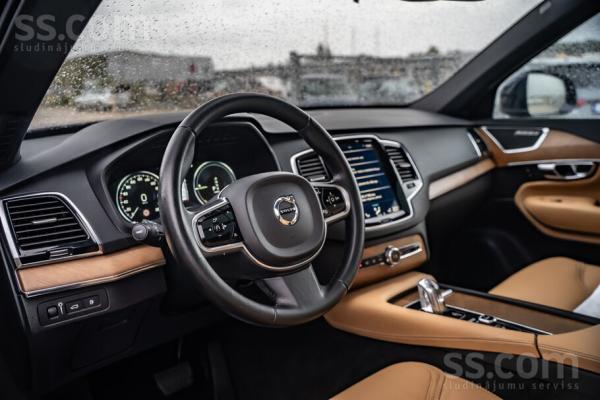 Volvo XC90 2017 in Riga on AUTOMOTO.COM.LV Blue Volvo XC90 2017 in Riga, with an engine capacity of 2.00 L and mileage of 249 thousand km for 21500 €, photo 7 on AUTOMOTO.COM.LV