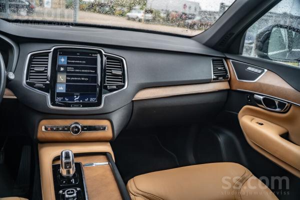 Volvo XC90 2017 in Riga on AUTOMOTO.COM.LV Blue Volvo XC90 2017 in Riga, with an engine capacity of 2.00 L and mileage of 249 thousand km for 21500 €, photo 10 on AUTOMOTO.COM.LV