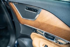 Blue Volvo XC90 2017 in Riga, with an engine capacity of 2.00 L and mileage of 249 thousand km for 21500 €, photo 18 on AUTOMOTO.COM.LV