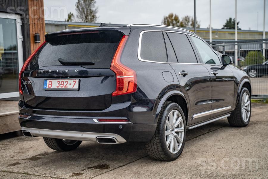 Blue Volvo XC90 2017 in Riga, with an engine capacity of 2.00 L and mileage of 249 thousand km for 21500 €, photo 24 on AUTOMOTO.COM.LV