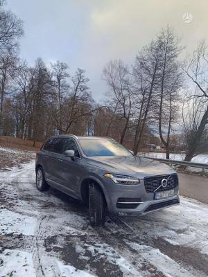Blue Volvo XC90 2018 in Vilnius, with an engine capacity of 1.97 L and mileage of 189 thousand km for 24500 €, photo 5 on AUTOMOTO.COM.LV