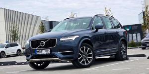 Blue Volvo XC90 2018 in Vilnius, with an engine capacity of 2.00 L and mileage of 35 thousand km for 17800 €, photo 2 on AUTOMOTO.COM.LV