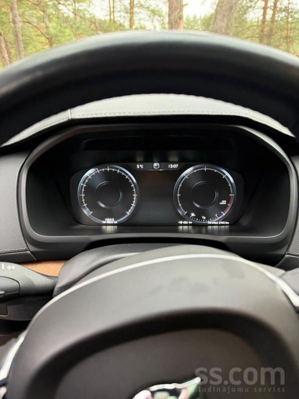 Zils Volvo XC90 2018 Rīga, ar dzinēja tilpumu 2.00 L un nobraukumu 160 tūkst. km par 29995 €, foto 6 vietnē AUTOMOTO.COM.LV