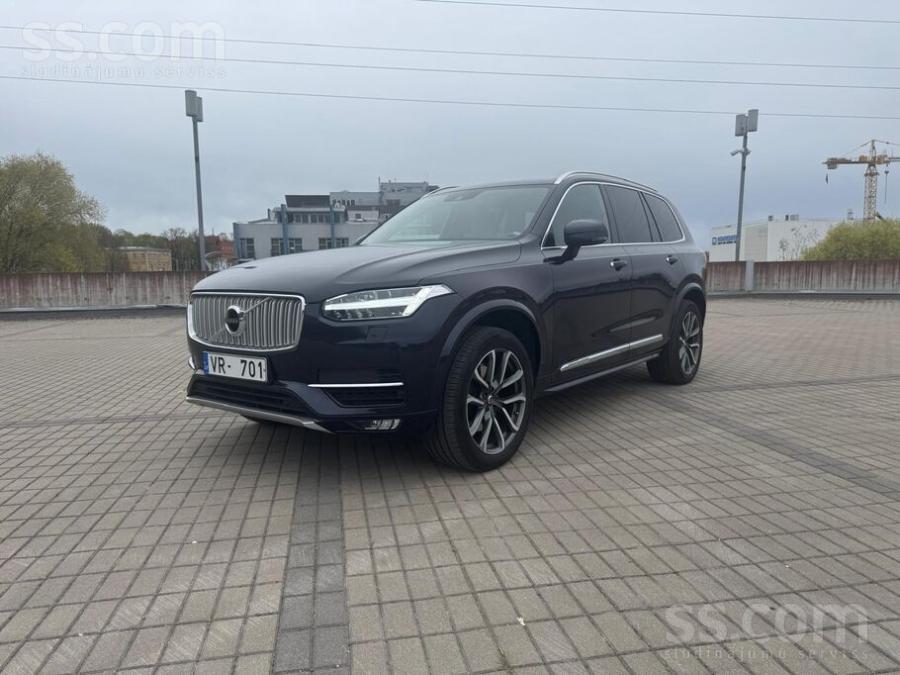 Blue Volvo XC90 2018 in Riga, with an engine capacity of 2.00 L and mileage of 160 thousand km for 28000 €, photo 1 on AUTOMOTO.COM.LV
