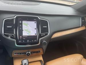 Blue Volvo XC90 2018 in Riga, with an engine capacity of 2.00 L and mileage of 160 thousand km for 28000 €, photo 13 on AUTOMOTO.COM.LV