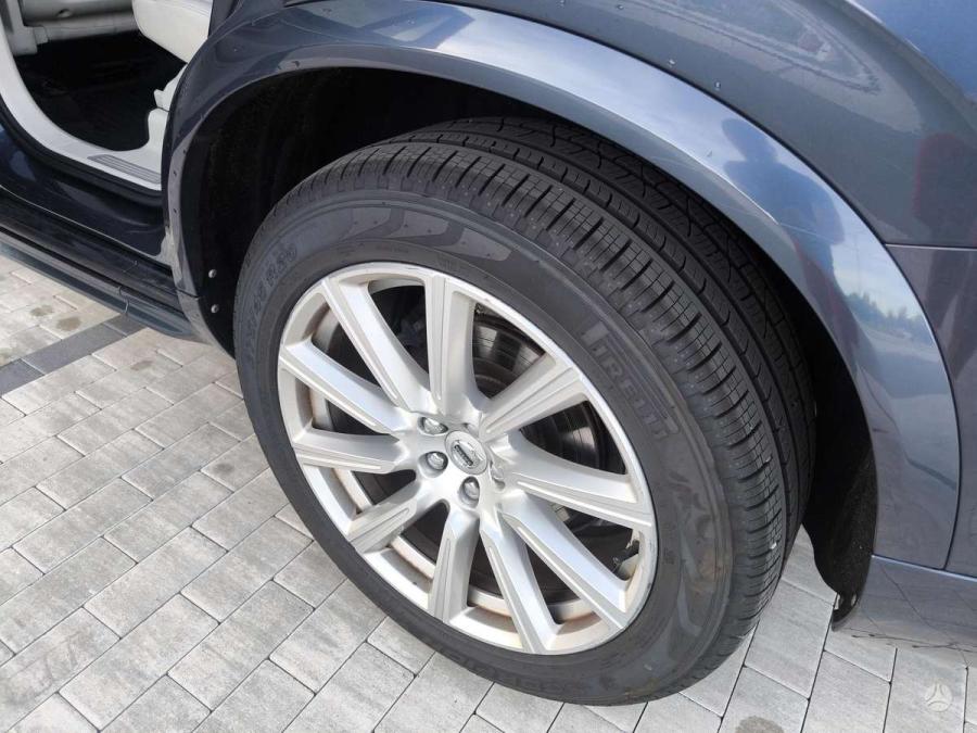 Zils Volvo XC90 2018 Šauļi, ar dzinēja tilpumu 1.97 L un nobraukumu 301 tūkst. km par 12500 €, foto 8 vietnē AUTOMOTO.COM.LV