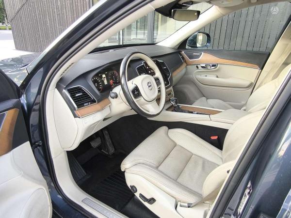 Zils Volvo XC90 2018 Šauļi, ar dzinēja tilpumu 1.97 L un nobraukumu 301 tūkst. km par 12500 €, foto 10 vietnē AUTOMOTO.COM.LV