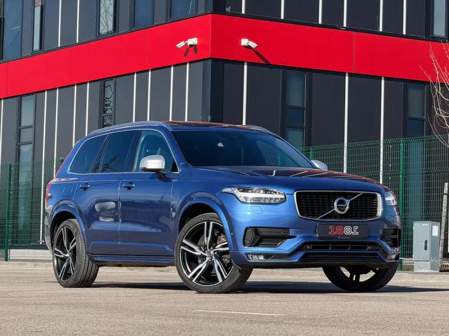 Blue Volvo XC90 2018 in Riga, with an engine capacity of 2.00 L and mileage of 93 thousand km for 27500 €, photo 6 on AUTOMOTO.COM.LV