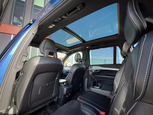 Blue Volvo XC90 2018 in Riga, with an engine capacity of 2.00 L and mileage of 93 thousand km for 27500 €, photo 18 on AUTOMOTO.COM.LV