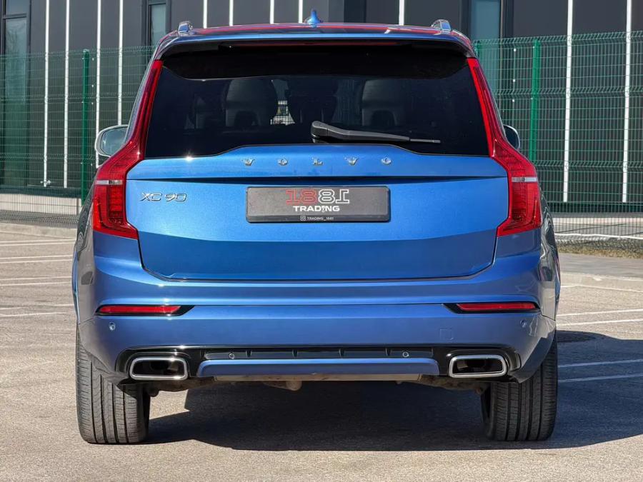 Blue Volvo XC90 2018 in Riga, with an engine capacity of 2.00 L and mileage of 93 thousand km for 27500 €, photo 26 on AUTOMOTO.COM.LV