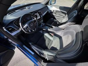 Blue Volvo XC90 2018 in Riga, with an engine capacity of 2.00 L and mileage of 93 thousand km for 27500 €, photo 28 on AUTOMOTO.COM.LV