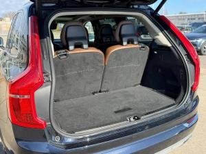 Blue Volvo XC90 2018 in Riga, with an engine capacity of 2.00 L and mileage of 113 thousand km for 31000 €, photo  on AUTOMOTO.COM.LV