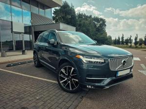 Blue Volvo XC90 2018 in Vilnius, with an engine capacity of 1.97 L and mileage of 88 thousand km for 26200 €, photo  on AUTOMOTO.COM.LV