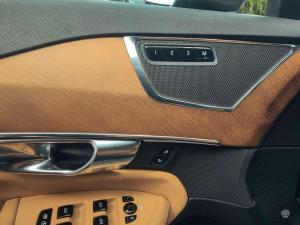 Blue Volvo XC90 2018 in Vilnius, with an engine capacity of 1.97 L and mileage of 88 thousand km for 26200 €, photo 12 on AUTOMOTO.COM.LV