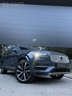 Zils Volvo XC90 2018 Rīga, ar dzinēja tilpumu 2.00 L un nobraukumu 157 tūkst. km par 32000 €, foto  vietnē AUTOMOTO.COM.LV