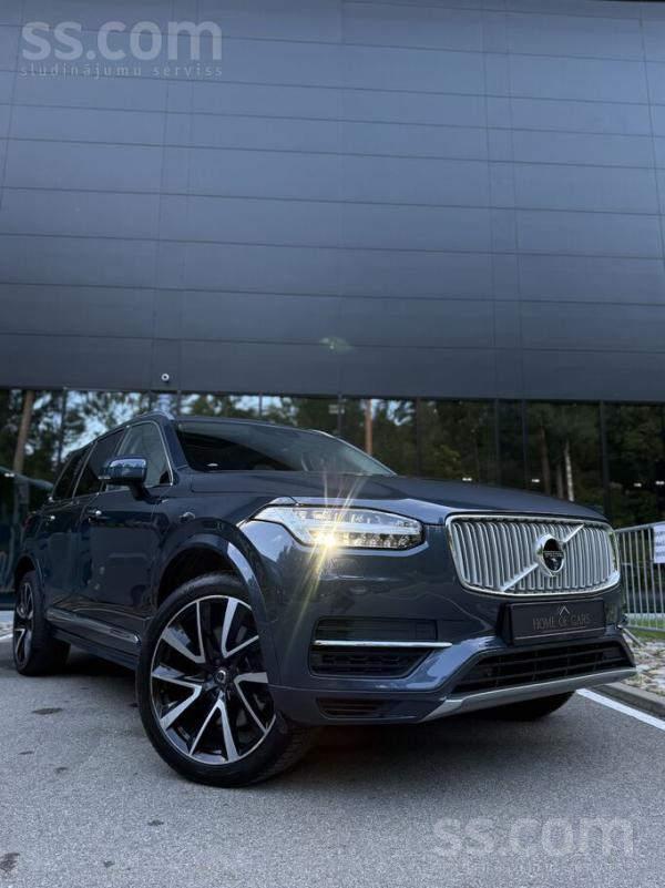 Blue Volvo XC90 2018 in Riga, with an engine capacity of 2.00 L and mileage of 157 thousand km for 32000 €, photo 2 on AUTOMOTO.COM.LV