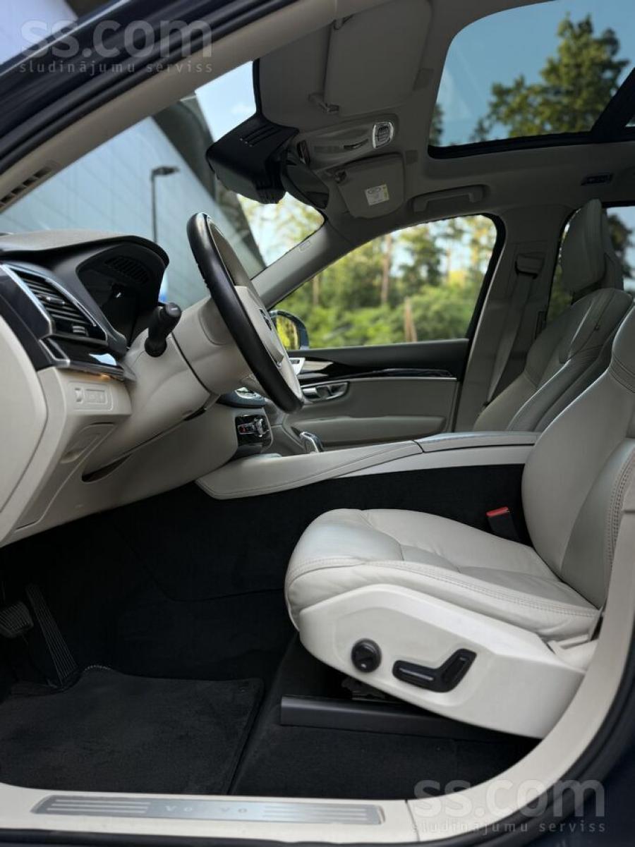 Zils Volvo XC90 2018 Rīga, ar dzinēja tilpumu 2.00 L un nobraukumu 157 tūkst. km par 32000 €, foto 21 vietnē AUTOMOTO.COM.LV