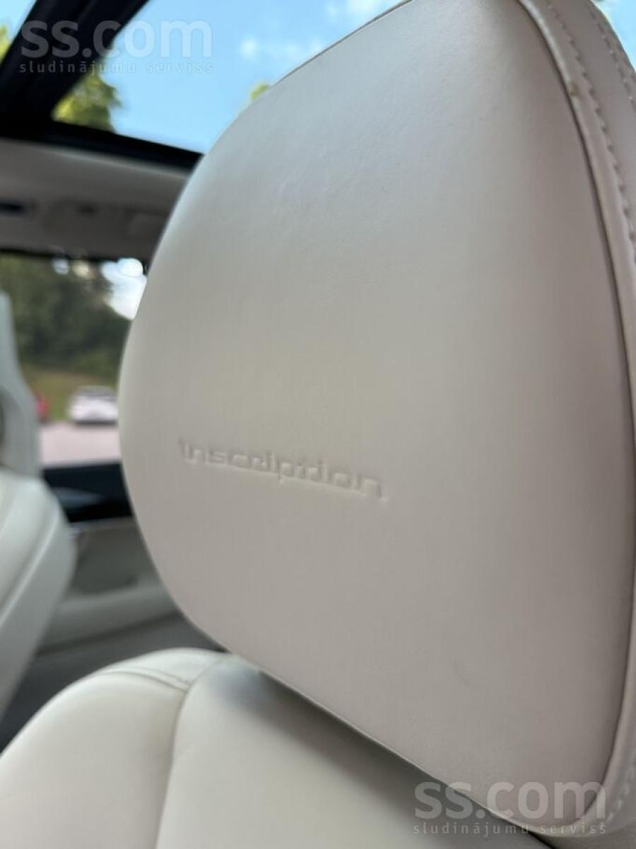 Zils Volvo XC90 2018 Rīga, ar dzinēja tilpumu 2.00 L un nobraukumu 157 tūkst. km par 32000 €, foto 25 vietnē AUTOMOTO.COM.LV