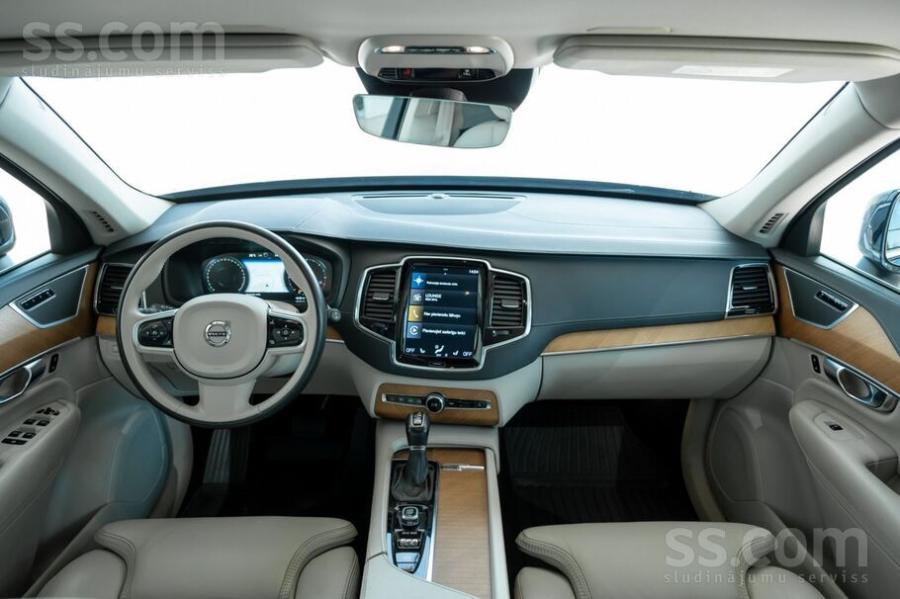 Zils Volvo XC90 2018 Rīga, ar dzinēja tilpumu 2.00 L un nobraukumu 183 tūkst. km par 26900 €, foto 7 vietnē AUTOMOTO.COM.LV