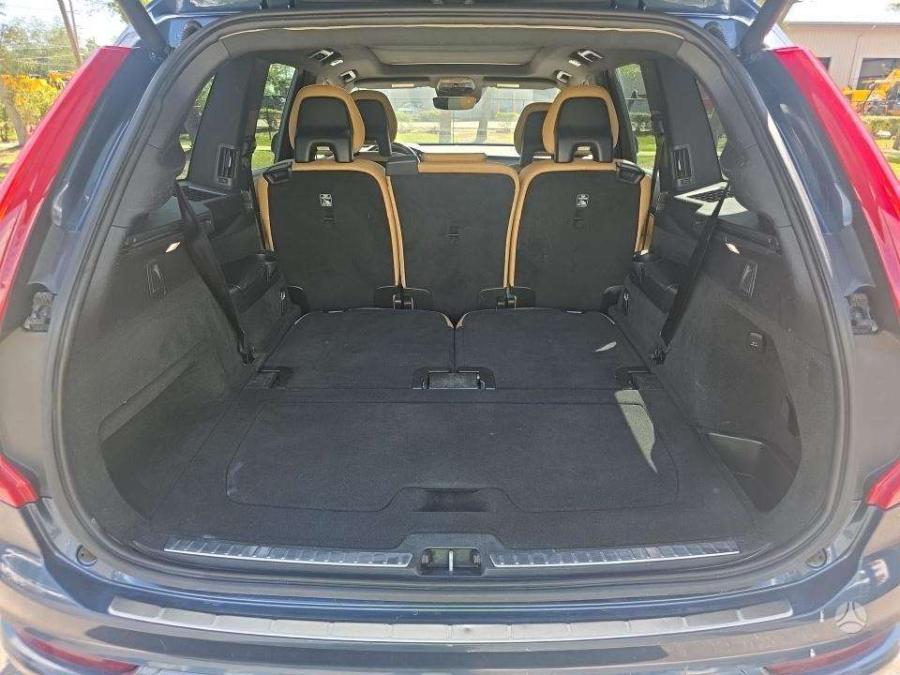Zils Volvo XC90 2018 Kauņa, ar dzinēja tilpumu 1.97 L un nobraukumu 184 tūkst. km par 18800 €, foto 11 vietnē AUTOMOTO.COM.LV