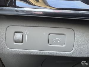 Zils Volvo XC90 2018 Tauragė, ar dzinēja tilpumu 2.00 L un nobraukumu 188 tūkst. km par 22700 €, foto 45 vietnē AUTOMOTO.COM.LV