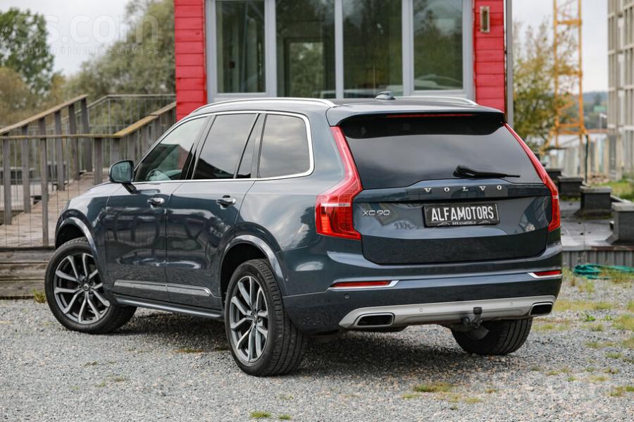Zils Volvo XC90 2018 Rīga, ar dzinēja tilpumu 2.00 L un nobraukumu 222 tūkst. km par 21990 €, foto 4 vietnē AUTOMOTO.COM.LV