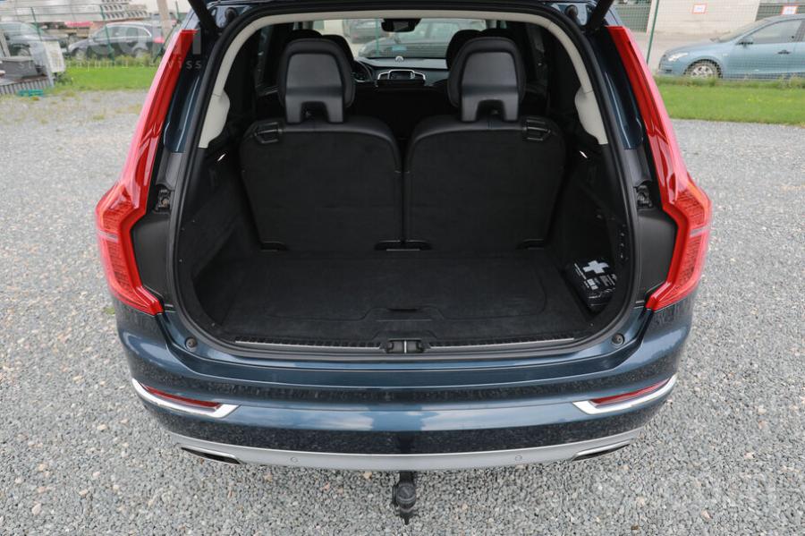 Zils Volvo XC90 2018 Rīga, ar dzinēja tilpumu 2.00 L un nobraukumu 222 tūkst. km par 21990 €, foto 14 vietnē AUTOMOTO.COM.LV