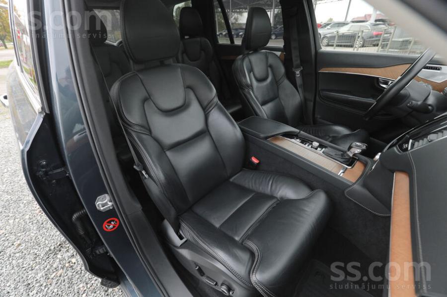 Zils Volvo XC90 2018 Rīga, ar dzinēja tilpumu 2.00 L un nobraukumu 222 tūkst. km par 21990 €, foto 28 vietnē AUTOMOTO.COM.LV