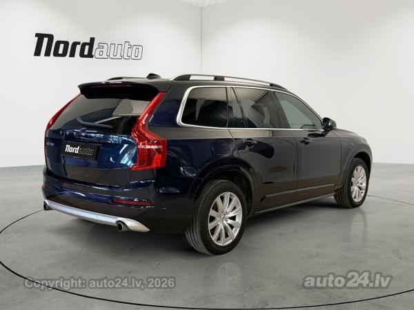 Blue Volvo XC90 2018 in Tallinn, with an engine capacity of 2.00 L and mileage of 180 thousand km for 23900 €, photo 3 on AUTOMOTO.COM.LV