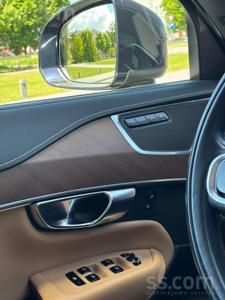 Zils Volvo XC90 2019 Rīga, ar dzinēja tilpumu 2.00 L un nobraukumu 99 tūkst. km par 33350 €, foto 11 vietnē AUTOMOTO.COM.LV