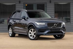 Zils Volvo XC90 2019 Jelgava, ar dzinēja tilpumu 2.00 L un nobraukumu 210 tūkst. km par 24450 €, foto  vietnē AUTOMOTO.COM.LV