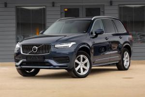 Blue Volvo XC90 2019 in Jelgava, with an engine capacity of 2.00 L and mileage of 210 thousand km for 24450 €, photo 4 on AUTOMOTO.COM.LV