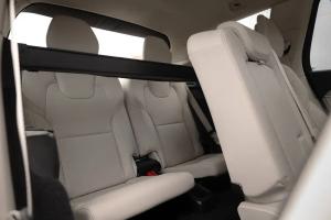 Blue Volvo XC90 2019 in Jelgava, with an engine capacity of 2.00 L and mileage of 210 thousand km for 24450 €, photo 13 on AUTOMOTO.COM.LV