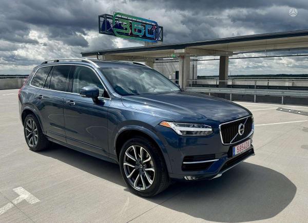 Blue Volvo XC90 2019 in Vilnius, with an engine capacity of 2.00 L and mileage of 296 thousand km for 17300 €, photo 1 on AUTOMOTO.COM.LV