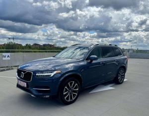 Blue Volvo XC90 2019 in Vilnius, with an engine capacity of 2.00 L and mileage of 296 thousand km for 17300 €, photo 8 on AUTOMOTO.COM.LV
