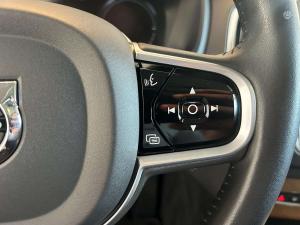 Blue Volvo XC90 2019 in Siauliai, with an engine capacity of 1.97 L and mileage of 120 thousand km for 29900 €, photo 23 on AUTOMOTO.COM.LV