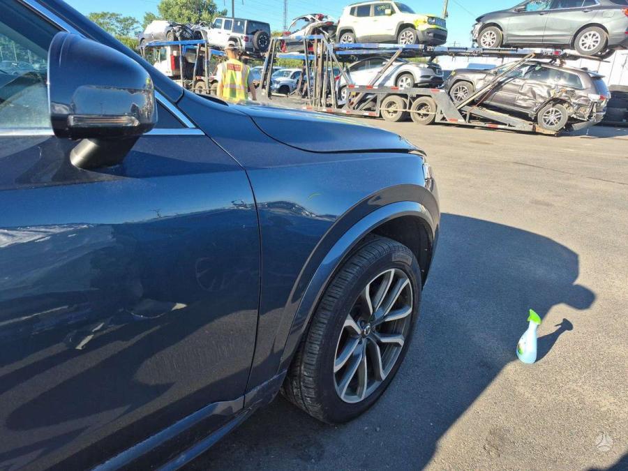 Blue Volvo XC90 2019 in Klaipeda, with an engine capacity of 1.97 L and mileage of 140 thousand km for 12200 €, photo 8 on AUTOMOTO.COM.LV