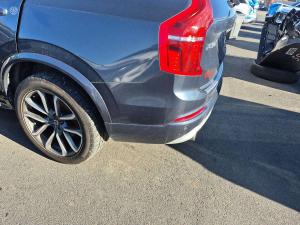 Blue Volvo XC90 2019 in Klaipeda, with an engine capacity of 1.97 L and mileage of 140 thousand km for 12200 €, photo 12 on AUTOMOTO.COM.LV