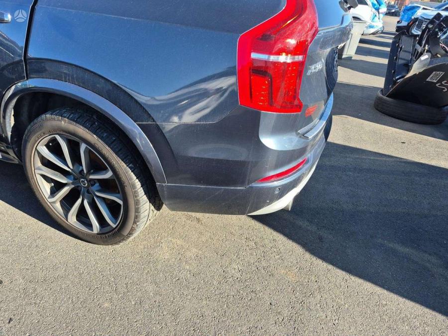 Blue Volvo XC90 2019 in Klaipeda, with an engine capacity of 1.97 L and mileage of 140 thousand km for 12200 €, photo 12 on AUTOMOTO.COM.LV