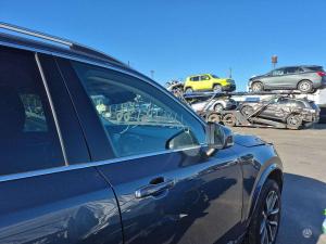 Blue Volvo XC90 2019 in Klaipeda, with an engine capacity of 1.97 L and mileage of 140 thousand km for 12200 €, photo 33 on AUTOMOTO.COM.LV