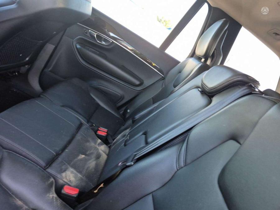 Blue Volvo XC90 2019 in Klaipeda, with an engine capacity of 1.97 L and mileage of 140 thousand km for 12200 €, photo 38 on AUTOMOTO.COM.LV