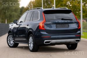 Zils Volvo XC90 2019 Jelgava, ar dzinēja tilpumu 2.00 L un nobraukumu 0 tūkst. km par 21950 €, foto 7 vietnē AUTOMOTO.COM.LV