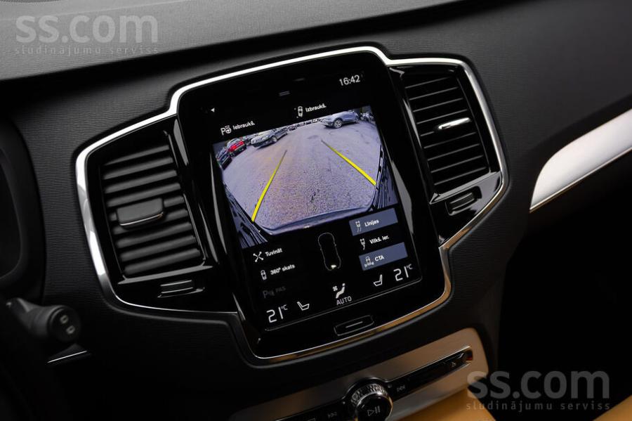 Zils Volvo XC90 2019 Jelgava, ar dzinēja tilpumu 2.00 L un nobraukumu 0 tūkst. km par 21950 €, foto 26 vietnē AUTOMOTO.COM.LV
