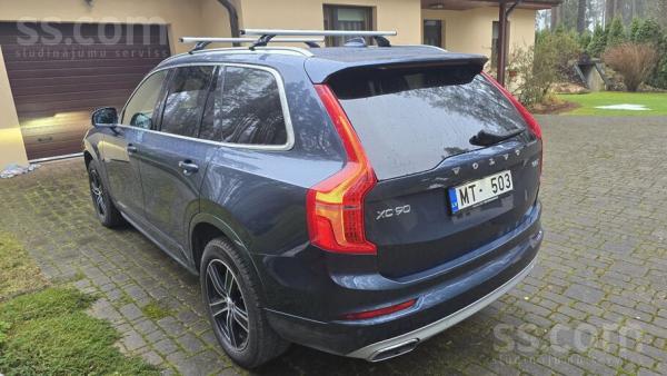 Zils Volvo XC90 2020 Liepāja, ar dzinēja tilpumu 2.00 L un nobraukumu 17 tūkst. km par 43600 €, foto 10 vietnē AUTOMOTO.COM.LV