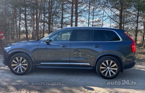 Zils Volvo XC90 2020 Rakvere, ar dzinēja tilpumu 2.00 L un nobraukumu 109 tūkst. km par 42900 €, foto 3 vietnē AUTOMOTO.COM.LV
