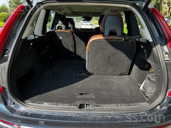 Zils Volvo XC90 2020 Rīga, ar dzinēja tilpumu 2.00 L un nobraukumu 105 tūkst. km par 36400 €, foto 7 vietnē AUTOMOTO.COM.LV