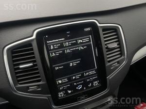 Blue Volvo XC90 2020 in Riga, with an engine capacity of 2.00 L and mileage of 174 thousand km for 27950 €, photo 16 on AUTOMOTO.COM.LV