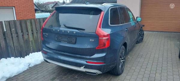 Zils Volvo XC90 2021 Jonava, ar dzinēja tilpumu 2.00 L un nobraukumu 221 tūkst. km par 18600 €, foto 1 vietnē AUTOMOTO.COM.LV
