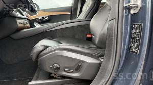 Blue Volvo XC90 2021 in Rezekne, with an engine capacity of 2.00 L and mileage of 94 thousand km for 37900 €, photo 10 on AUTOMOTO.COM.LV